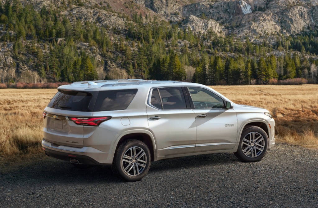 2022 Chevrolet Traverse Wallpaper | All New SUVs